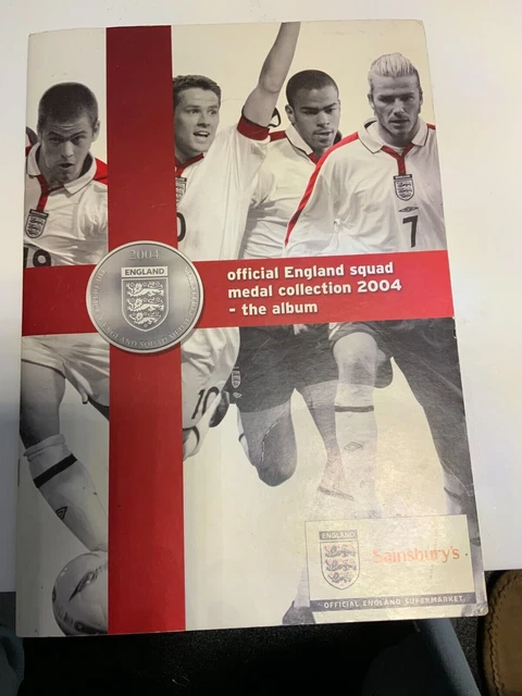 THE OFFICIAL ENGLAND Squad Medal Collection Album Euro 2004 - 100% ...