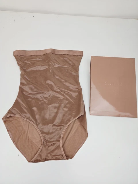 AUTHENTIC SKIMS BARELY There High Waisted shapewear Sienna M Uk 10 £24. ...