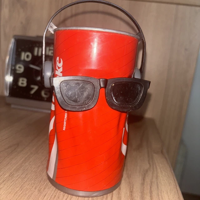 VINTAGE. ORIGINAL 80S, Red Coca-Cola Original Dancing Coke Can £20.00 ...