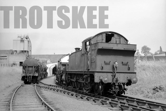 LARGER NEGATIVE BR British Railways Steam Loco 5547 Class 4575 1959 £4. ...