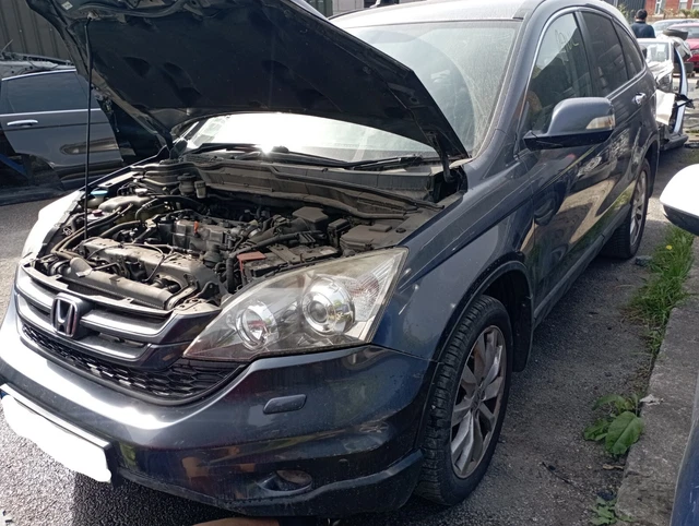 HONDA CRV MK3 Es 2.2 I-Dtec Breaking N22B3 Engine 6 Speed Gearbox Grey ...