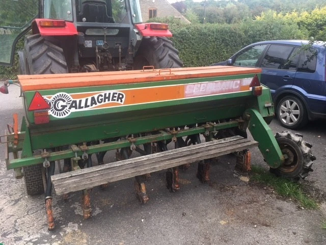 SIMTECH AITCHISON 1116 Direct Seed and Fert Drill Overseeder Tractor ...