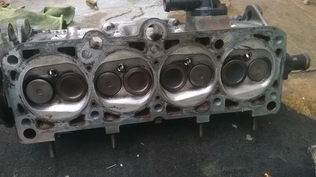 VW MK3 Golf GTI 2.0 AGG & 2E 8V Cylinder Head OEM 048 103 373 £19.99 ...