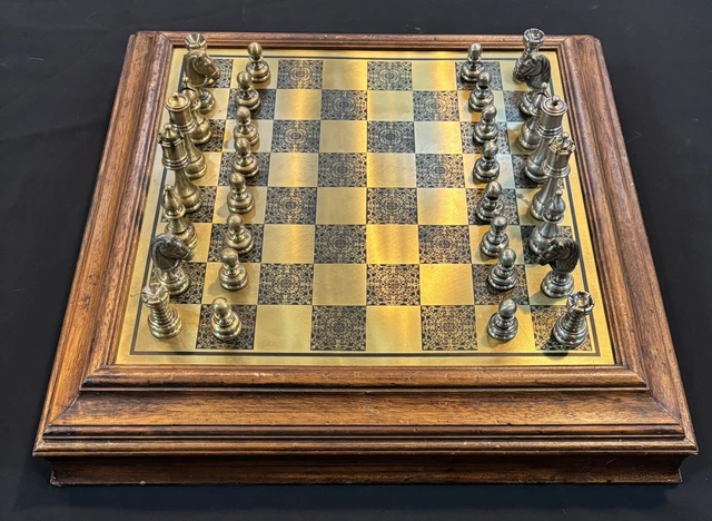 VINTAGE BRASS CHESS SET K78mm BY ITALFAMA AND ORIGINAL CHESS CABINET ...