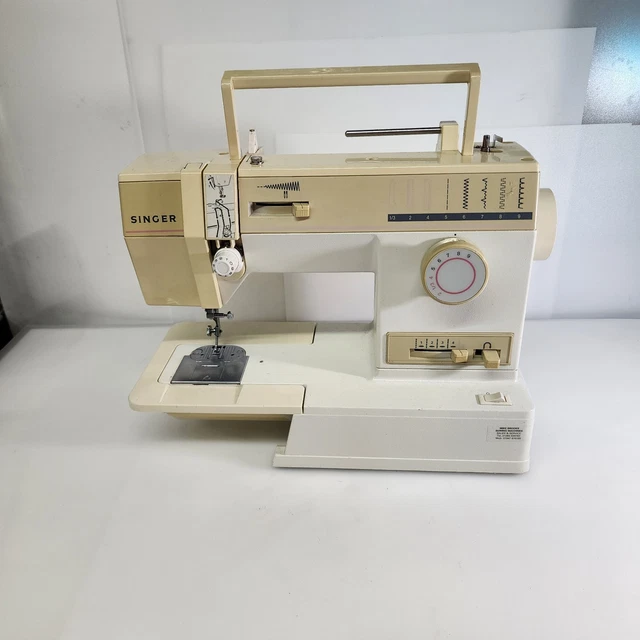 SINGER MODEL 9005 8-Pattern Domestic Sewing Machine Needs Pedal ...