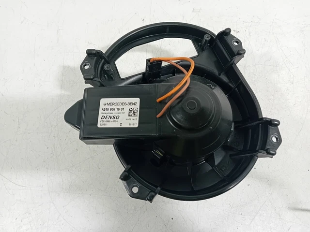 MOTEUR DE VENTILATEUR de chauffage Mercedes-Benz Classe A A2469061601 ...