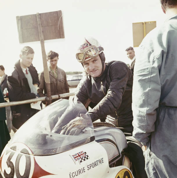 MOTORCYCLE ROAD RACER Mike Hailwood Wearing Racing Leathers S 1960s Old ...