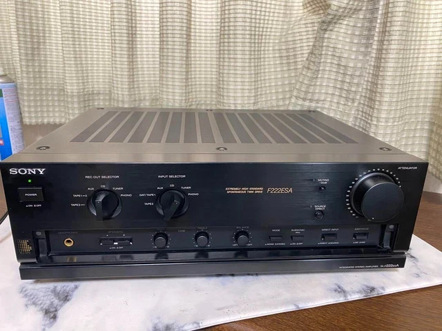 AMPLIFICATEUR INTÉGRÉ SONY F222ESA fonctionnement confirmé Pls lire la ...