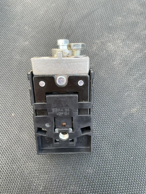 LAND ROVER DEFENDER mega fuse battery terminal Tdci Puma Not Fuse Box ...