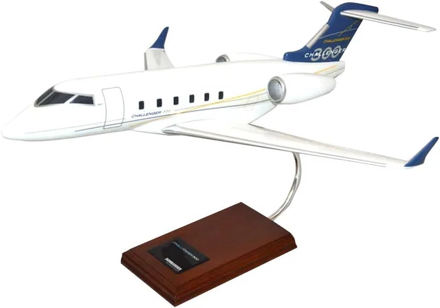 BOMBARDIER AEROSPACE CHALLENGER 300 Desk Top Display Jet Model 1/35 SC ...