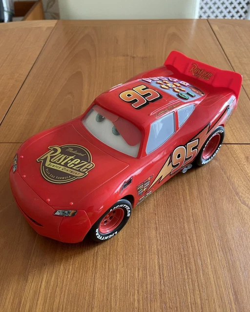 DISNEY PIXAR CARS - 2006 “Fast Talkin Lightning McQueen” £20.00 ...