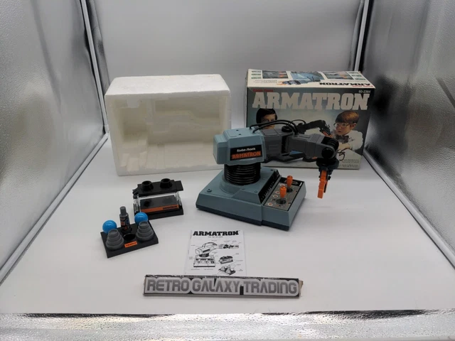 VINTAGE SUPER ARMATRON Robot Original Box/W Accessories & manual. 60 ...
