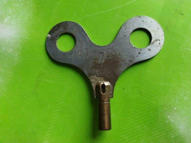 CLÉ R.B HORLOGE pendule pendulette papillon carré 7 - 3,5 french clock ...