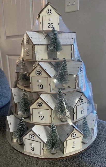 HOBBY LOBBY 5 Tied Wood ADVENT CALENDAR 2025 Christmas Tree Light Up ...