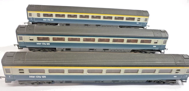 3 X LIMA 00 gauge BR INTERCITY Mk3 COACHES - BLUE GREY - 305161/8. b £ ...