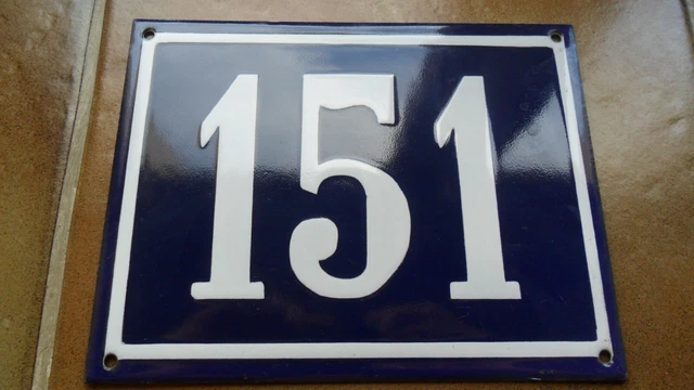 ANCIENNE PLAQUE EMAILLEE NUMERO DE MAISON N°151- déco loft EUR 10,00 ...