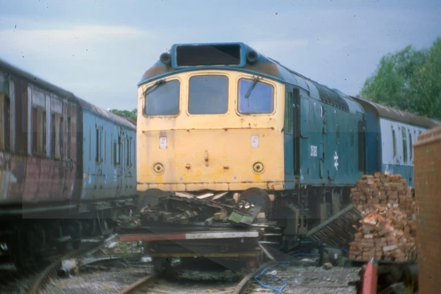 ORIGINAL 35MM SLIDE - Preserved Class 25 25083 - Crewe - 1992 (00) £1. ...