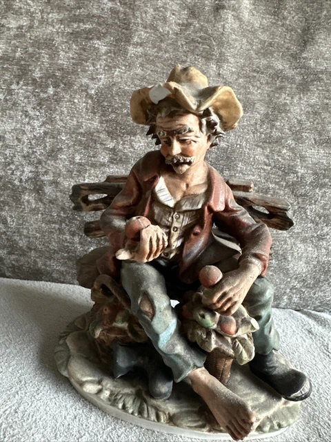 STUNNING VINTAGE CAPODIMONTE Figurine Man On Bench With Apples £19.99 ...