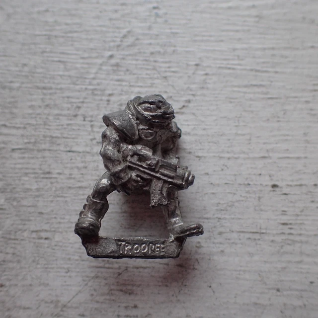 CITADEL WARHAMMER CLASSIC 80s 40K Mercenary Adventurer Breakout Con w ...