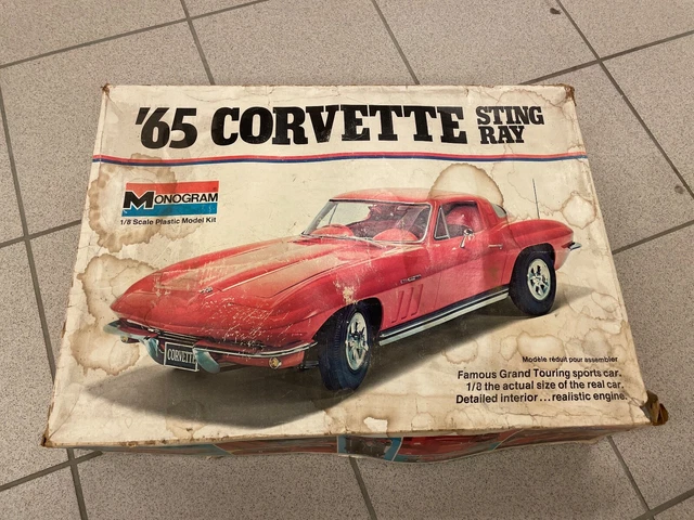 MONOGRAM LARGE 1/8 Scale 1965 C2 Corvette Model Kit £165.00 - PicClick UK