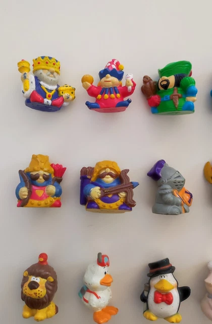 PARMALAT MEDIEVALI ANIMATRI Sorpresine Vintage Lotto 24 Figure EUR 6,00 ...