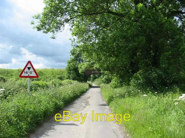 PHOTO 6X4 RAILWAY bridge over lane Thornton-le-Dale The bridge remains ...