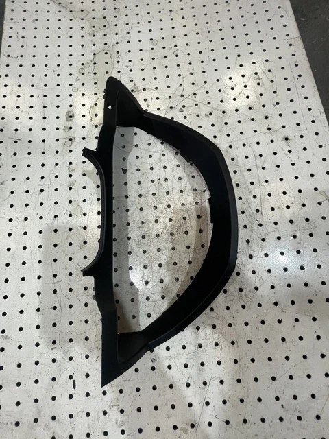 MERCEDES-BENZ W204 C200 Instrument Cluster Speedometer Surround Trim ...