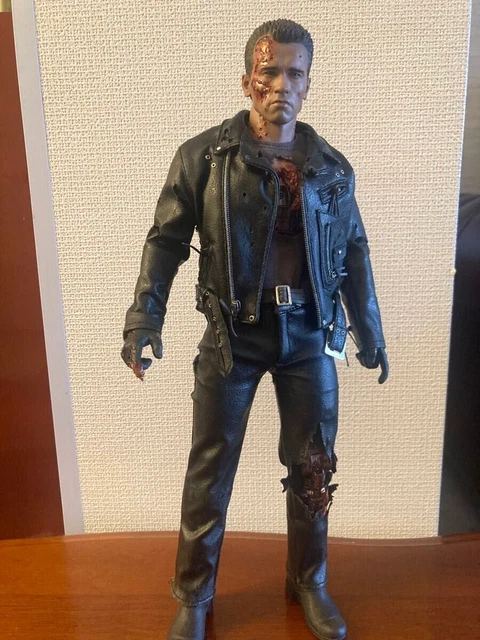 FIGURINE HOT TOYS Movie DX13 Terminator 2 T-800 Battle Damaged Ver 1/6 sans b... EUR 269,26 ...