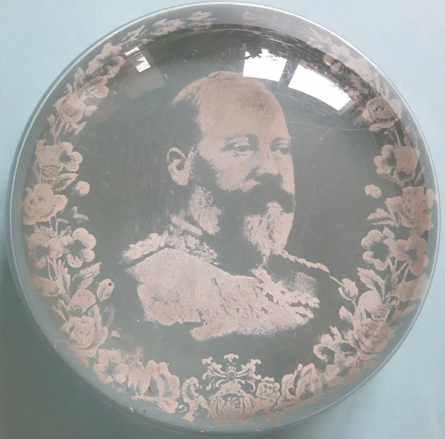 KING EDWARD V11 Vintage Glass Paperweight. £21.50 - PicClick UK