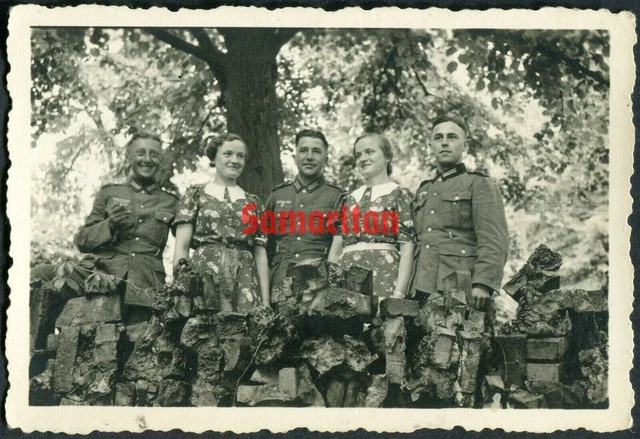 E2/8 WW2 ORIGINAL Photo Of German Wehrmacht Bdm Rad Female Workers £4. ...