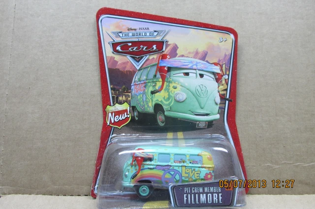 DISNEY PIXAR WORLD of Cars Movie Pit Crew Member Fillmore 37 Diecast ...