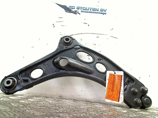 BRAS DE SUSPENSION AVANT DROIT (TRIANGLE) Renault Trafic New (FL) 2014 ...