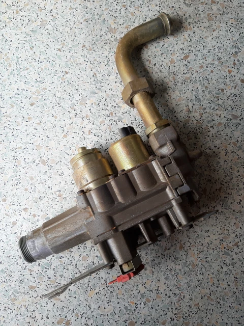 Junkers Gasarmatur Ce 425 8747003301 8747003318 Zwr 24 18 2 Ke Ae Eur