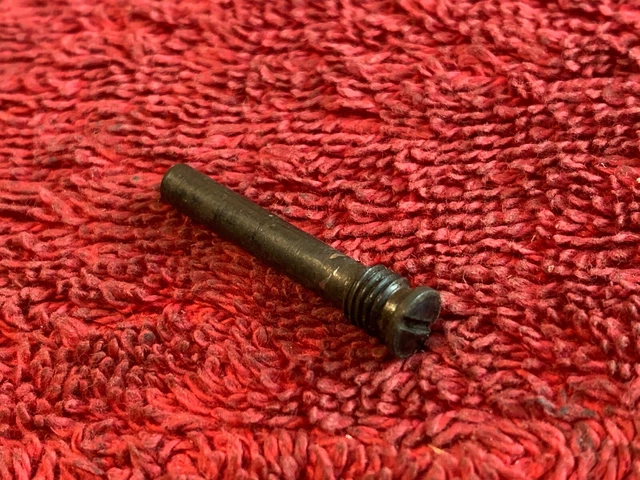 WINCHESTER 94 CARRIER Screw- Lever Action Rifle Model 94 Post 64 1 1/8 ...