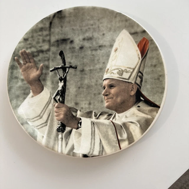 RELIGIOUS (PAPAL) PLATE of the Pope John Paul II By Prinknash Pottery ...