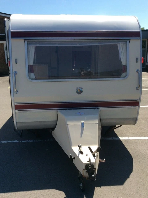 VINTAGE RETRO RARE Robin 3 birth caravan £900.00 - PicClick UK