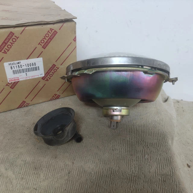 NOS GENUINE TOYOTA トヨタ Headlamp Assy Lh Rhd Starlet Kp62 # 81150-10090 ...