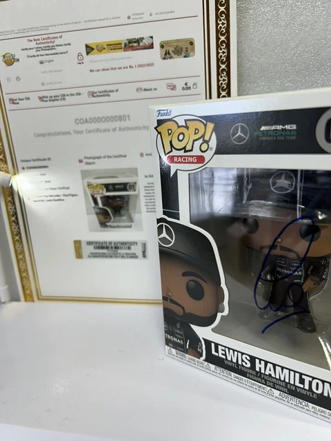 FIGURINE EN VINYLE F1 Funko Pop Mercedes, signée par Lewis Hamilton ...