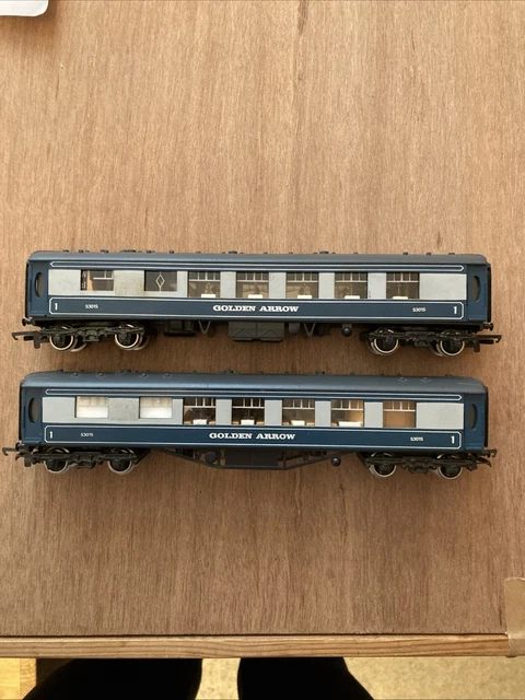 WREN W6005 BLUE Pullman Golden Arrow Coaches X2 £40.20 - PicClick UK