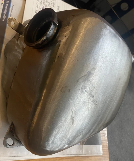 TRIUMPH PRE-UNIT SWINGING Arm Oil Tank £84.99 - PicClick UK