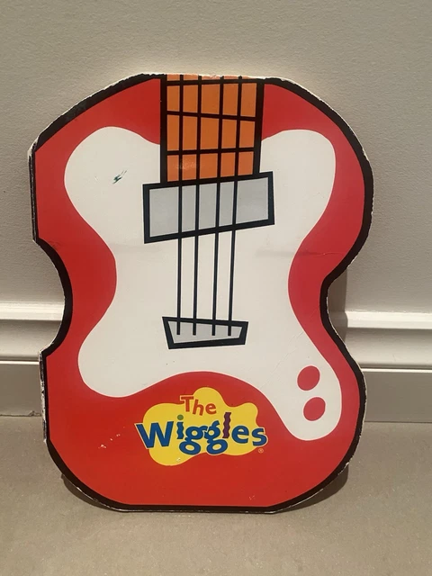 THE WIGGLES ORIGINAL Play Your Guitar With Murray Board Book 2004 $11. ...