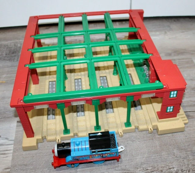 RARE THOMAS & Friends Trackmaster Knapford Station Celebration Set Hit ...