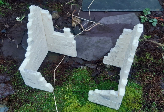 SM32 16MM GSCALE Garden Railway Lineside Building Ruin £25.00 - PicClick UK
