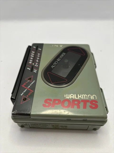RARE GREY SONY Sports Walkman WM-F75 Radio/Cassette Player +Earphones ...
