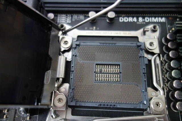 ASUS X99-DELUXE WIFI LGA 2011-v3 Socket Gaming Motherboard £39.00 ...