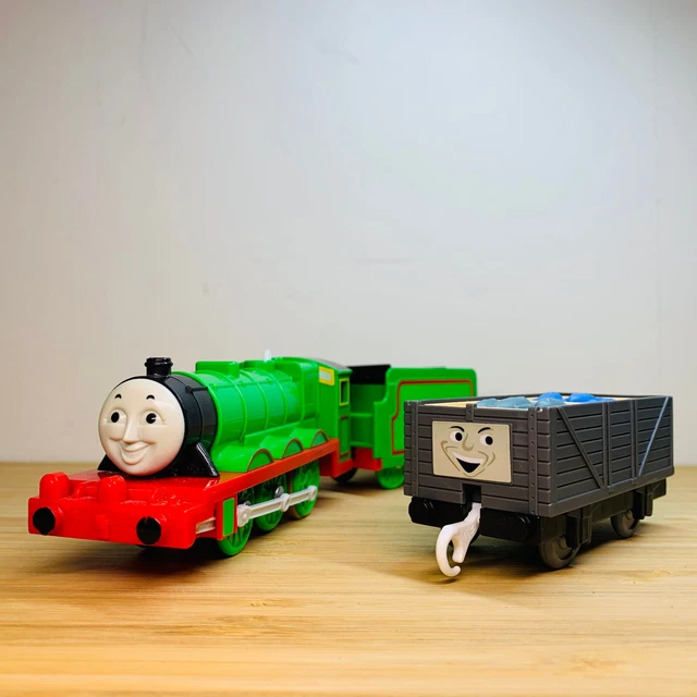 HENRY - THOMAS & Friends Trackmaster Battery Operated Motorised Trains ...