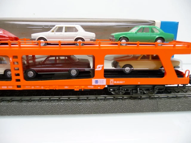 MÄRKLIN 4174 H0 Autotransportwagen der ÖBB 51 81 98-80 002-2 mit 8 PKW ...