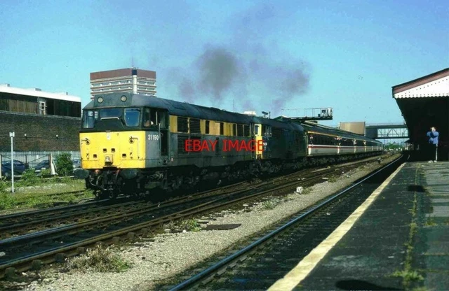 PHOTO READING Station Class 31 Locos 31190 & 31434 £1.85 - PicClick UK