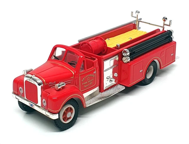CORGI 1/50 SCALE 52602 - Mack B Pumper Fire Engine (Gettysburg) Red £14 ...