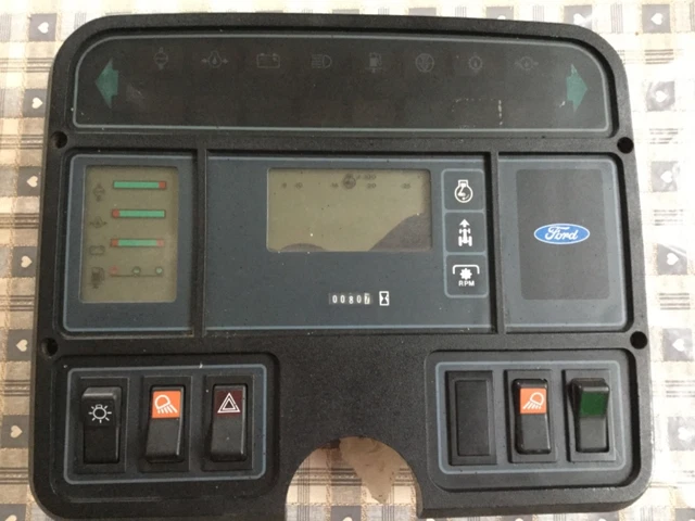 FORD TRACTOR 10 series Super Q Digital Dashboard console Dash board £ ...